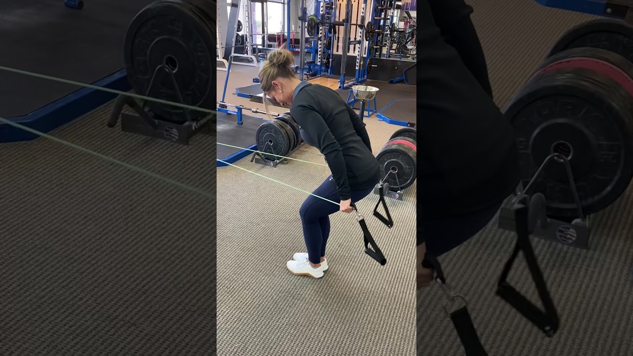 Banded Tricep Kickbacks - YouTube