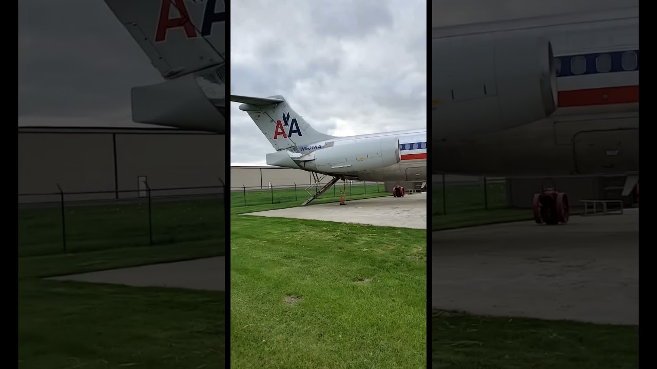 MD-80 Reverse Thrust - YouTube