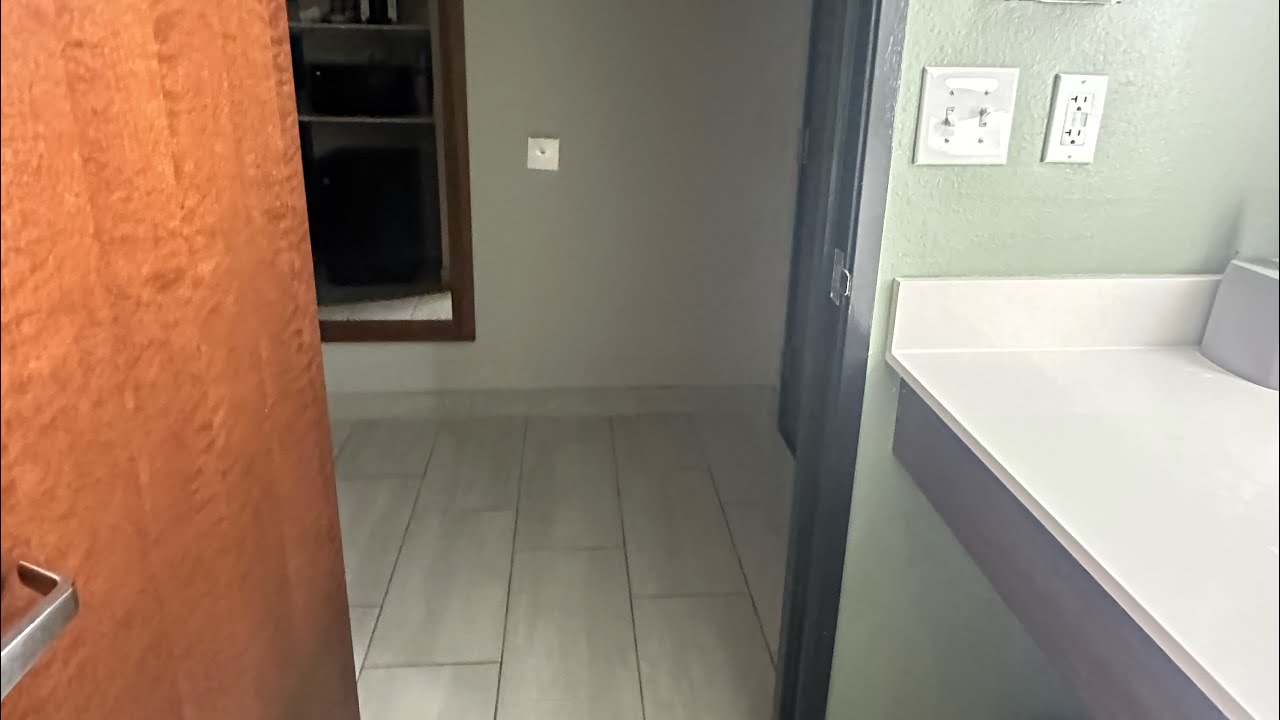 Holiday Inn express is just insane - YouTube