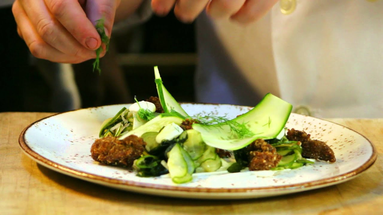 Chef Roze @ The East Pole NYC - YouTube