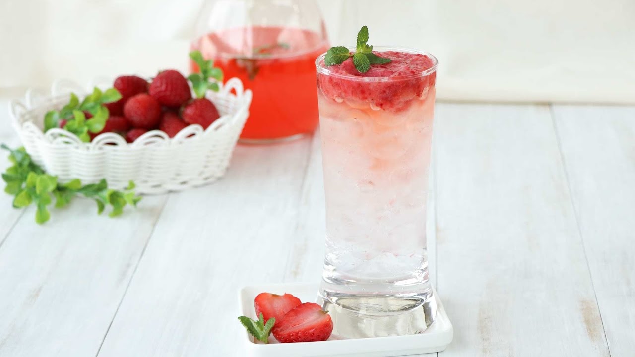 상큼한 딸기에이드 만들기 : Strawberry ade [밥타임] - YouTube