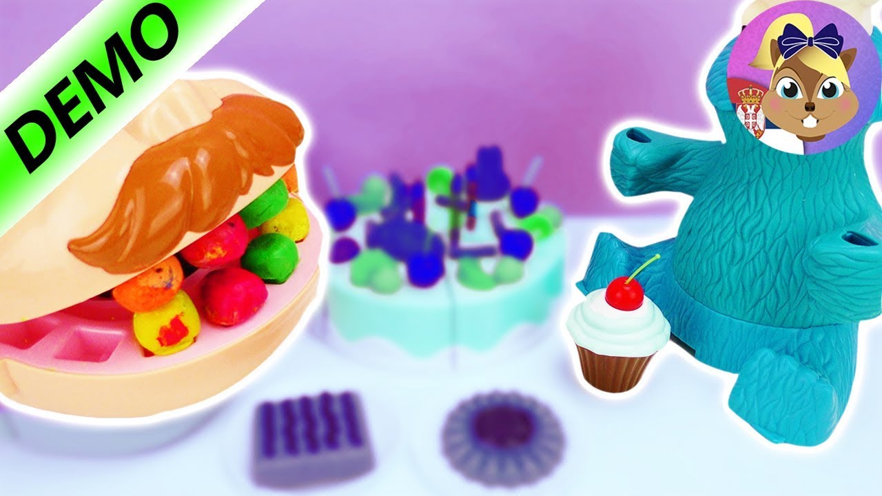Cookie čudovište i Play-Doh zubar se svađaju oko hrane - Ko pobeđuje ...