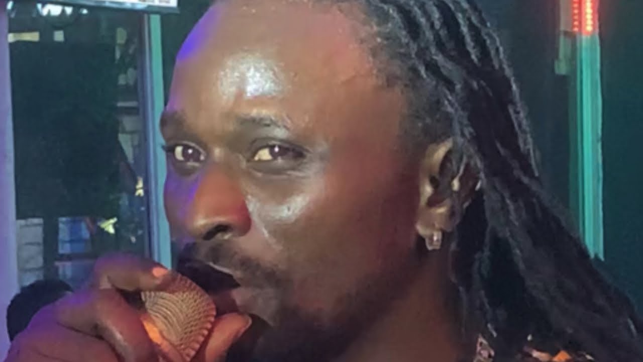 LITTLE JOE MPOLOGOMA ABALABUDDE ABAVUMILIRA OBUWAGWA BWAFFE. ALIEN SKIN ...