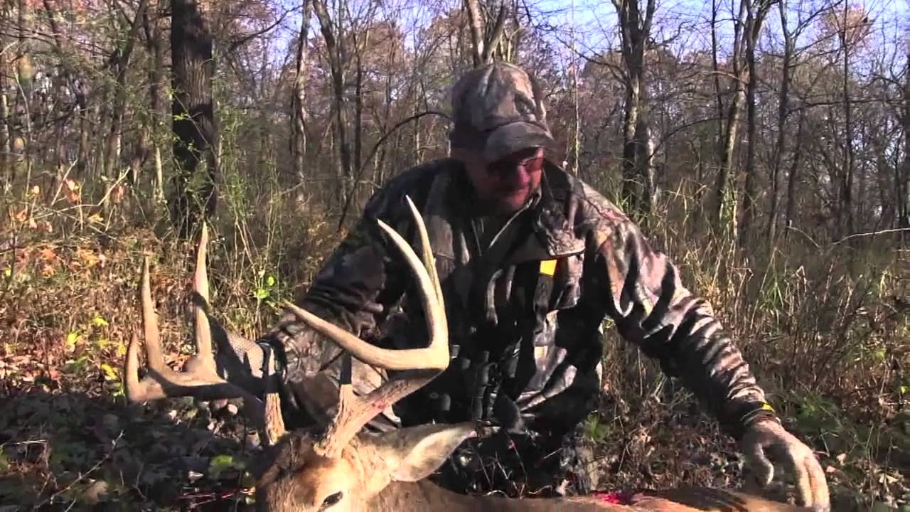 Deer Hunting With Police Officer/ Opener - YouTube