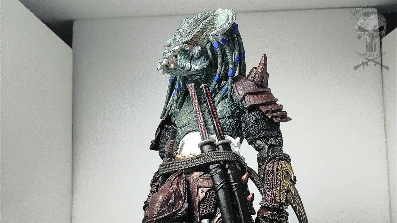 Custom Predator Samurai Action Figure Neca - YouTube