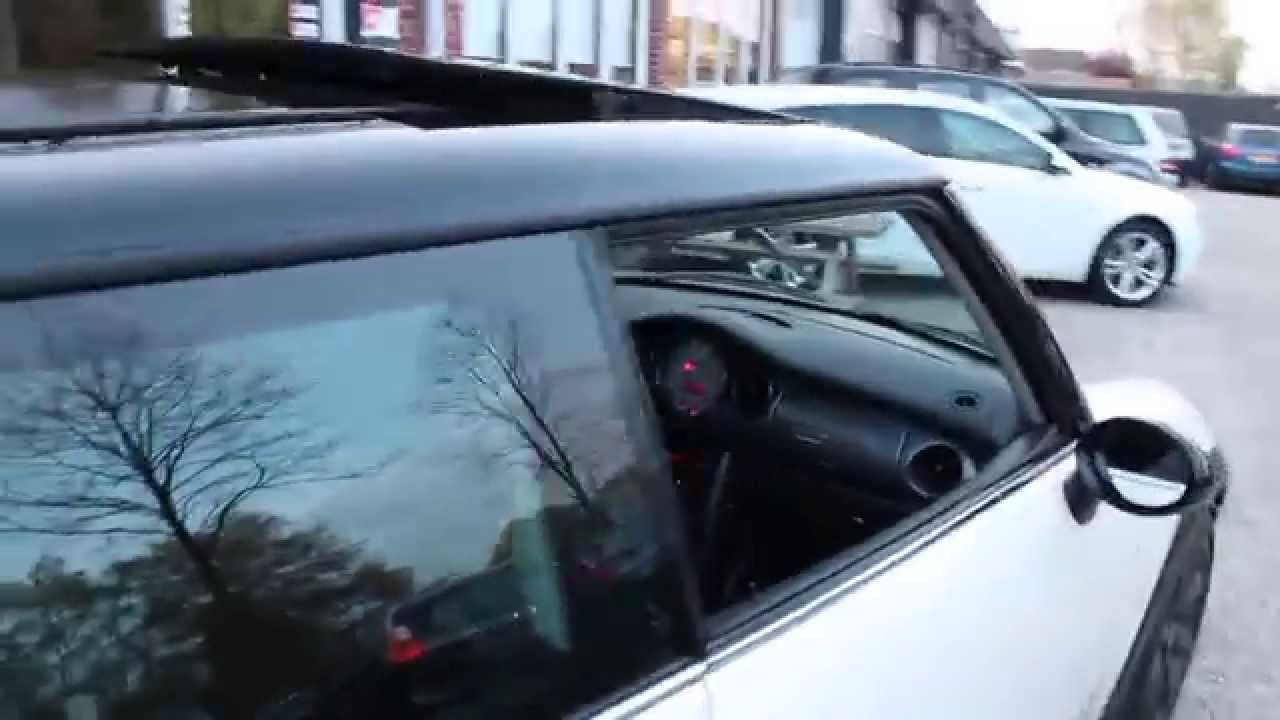 Mini Cooper Chilli uit 2004 met nog maar 148.317 km - YouTube