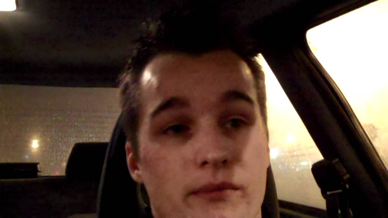 Crazy Short Guy Driving - YouTube