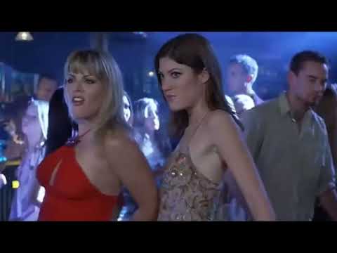 Las chicas se p@jean bailando en la fiesta #bisexual #lesbiana #dondeestánlasrubias #lgbt #lgbtq