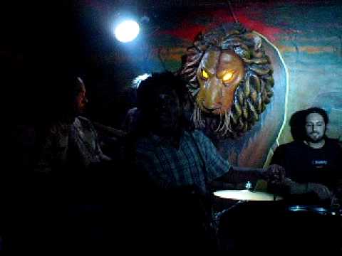 Disco Mama Africa. Cusco Peru - YouTube