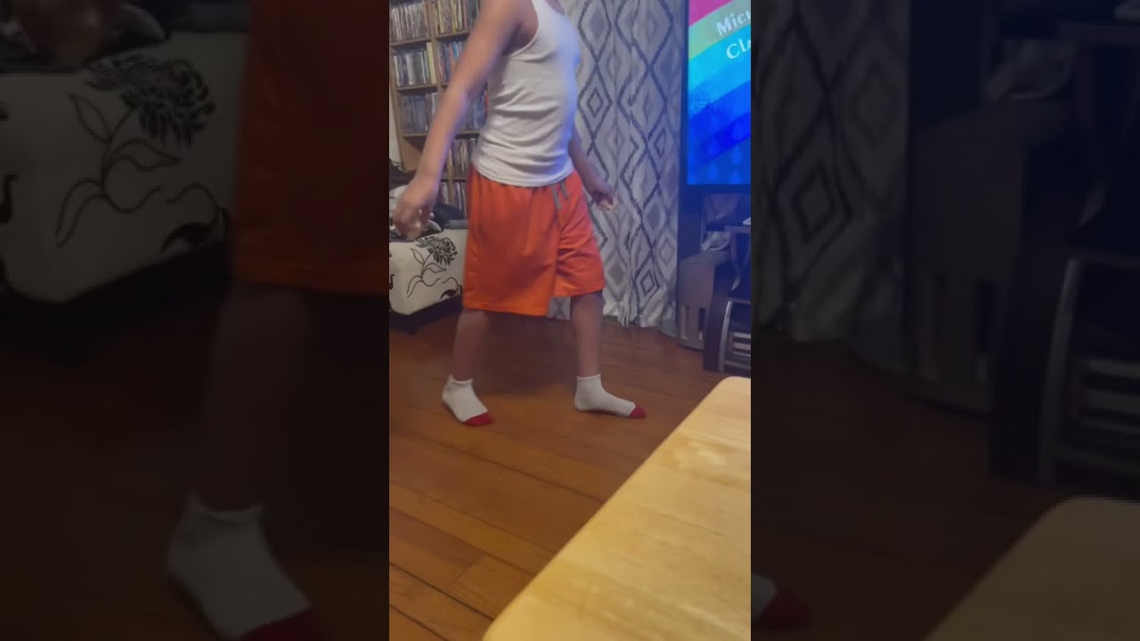 Dancing Bread - YouTube