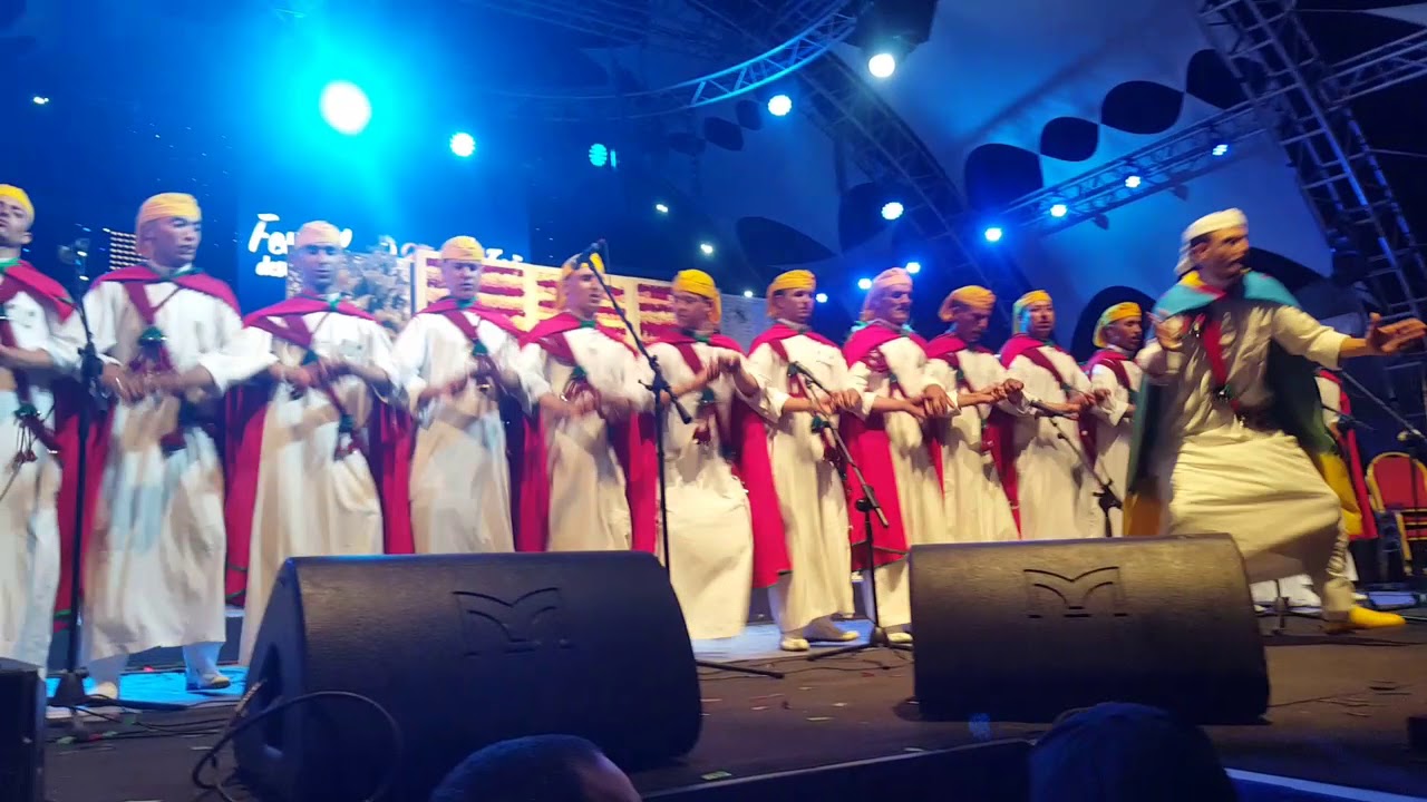 رقصة الأحيدوس الأمازيغي Dance Ahidouss 2018 - YouTube