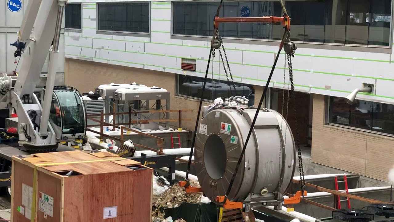 MRI delivery at Summa Akron City Hospital - YouTube