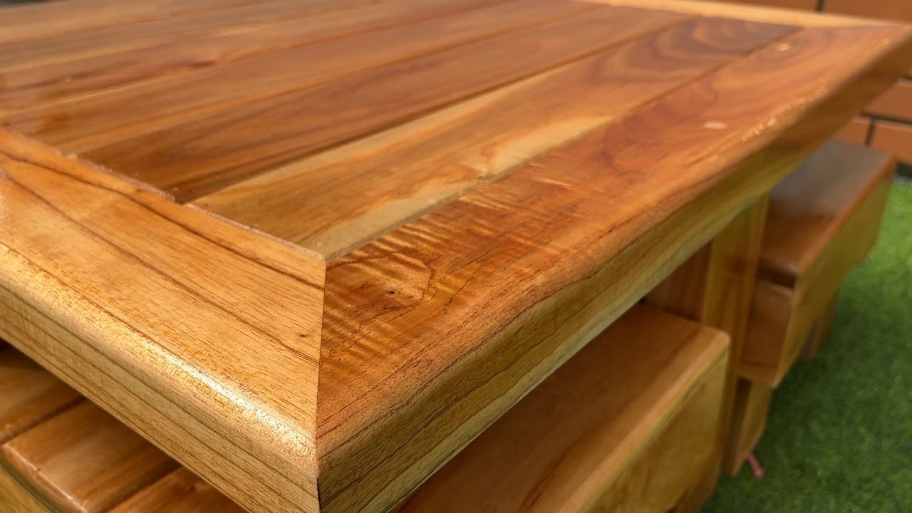 Build A Wonderful Wooden Table And Chair Set With An Impressive Design ...