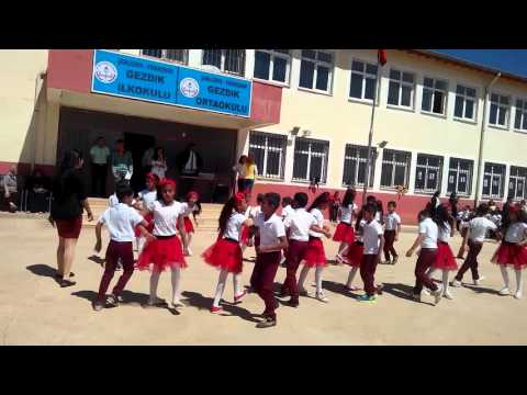 Çalkala 23 nisan gösterisi