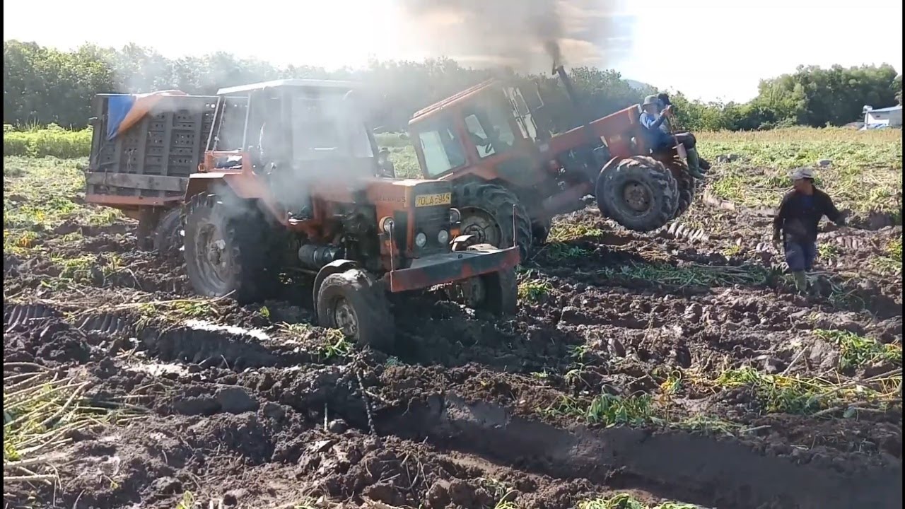 Máy Cày Belarus 925 Turbo Mắc Lầy Bốc Đầu Video Không Có Hồi Kết - YouTube