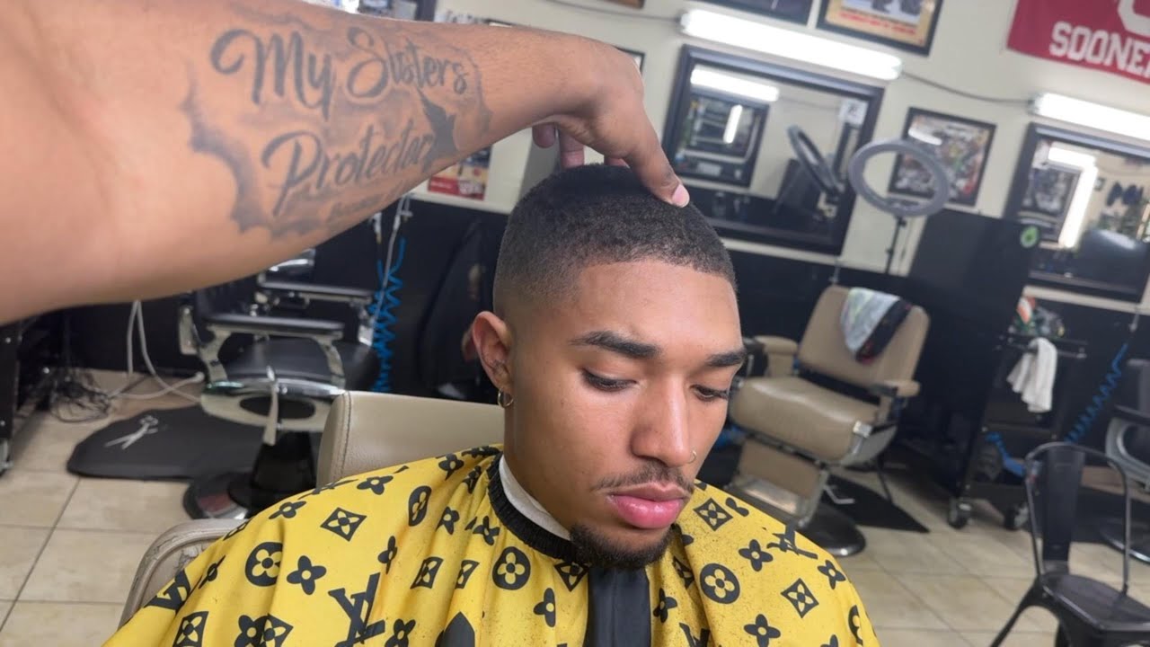 How to do a simple bald fade - Droc Cutz Ep 10 - YouTube