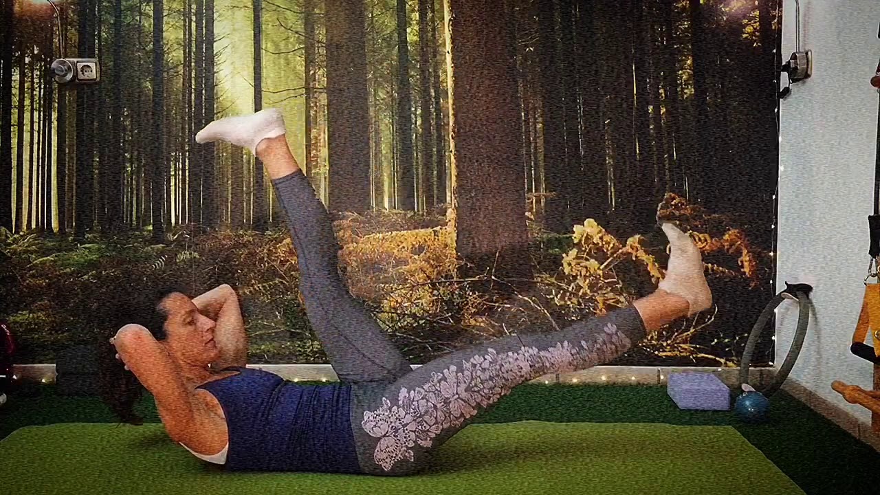 Scissors - Pilates Mat - YouTube