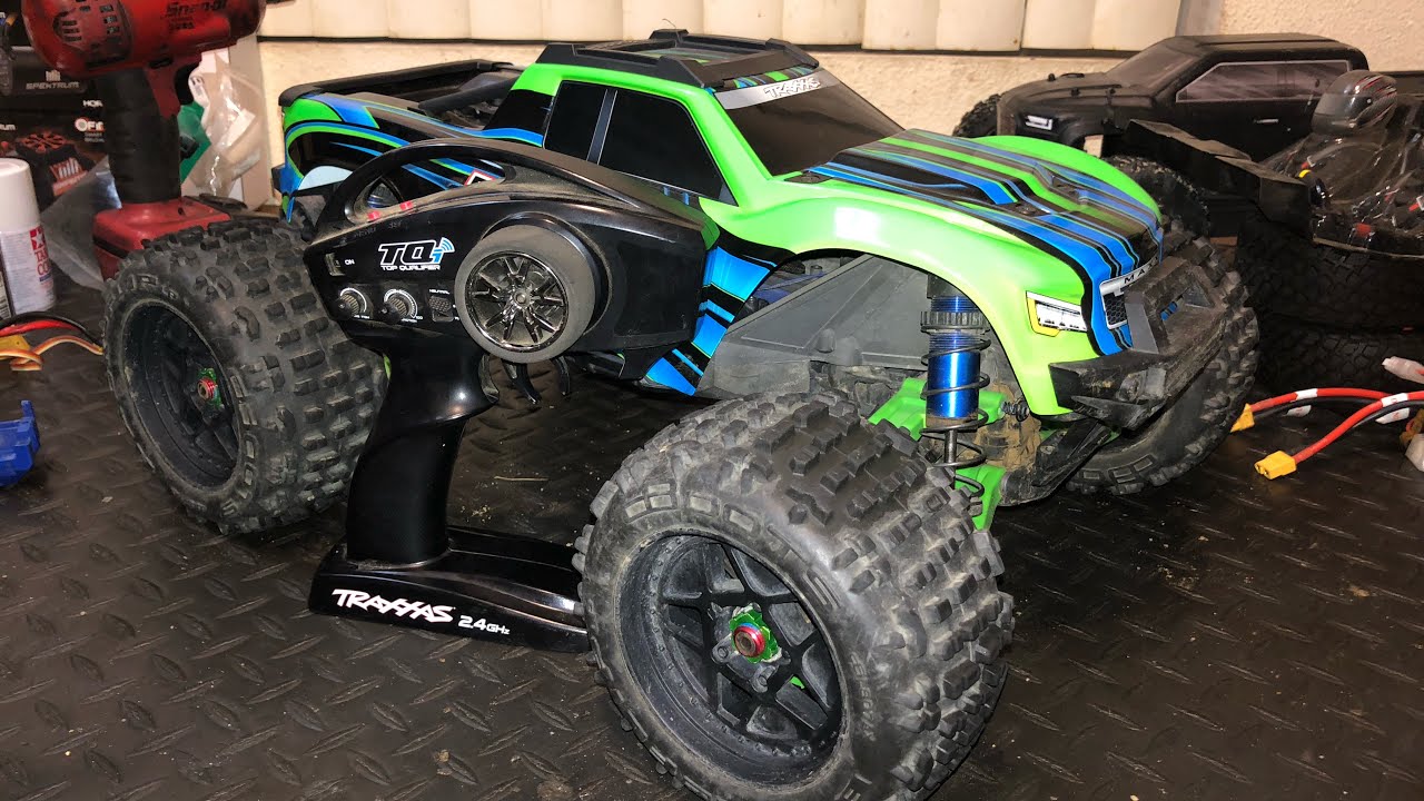 Traxxas Maxx v1 Death Flash On The ESC ? 6s Conversion Time ? - YouTube