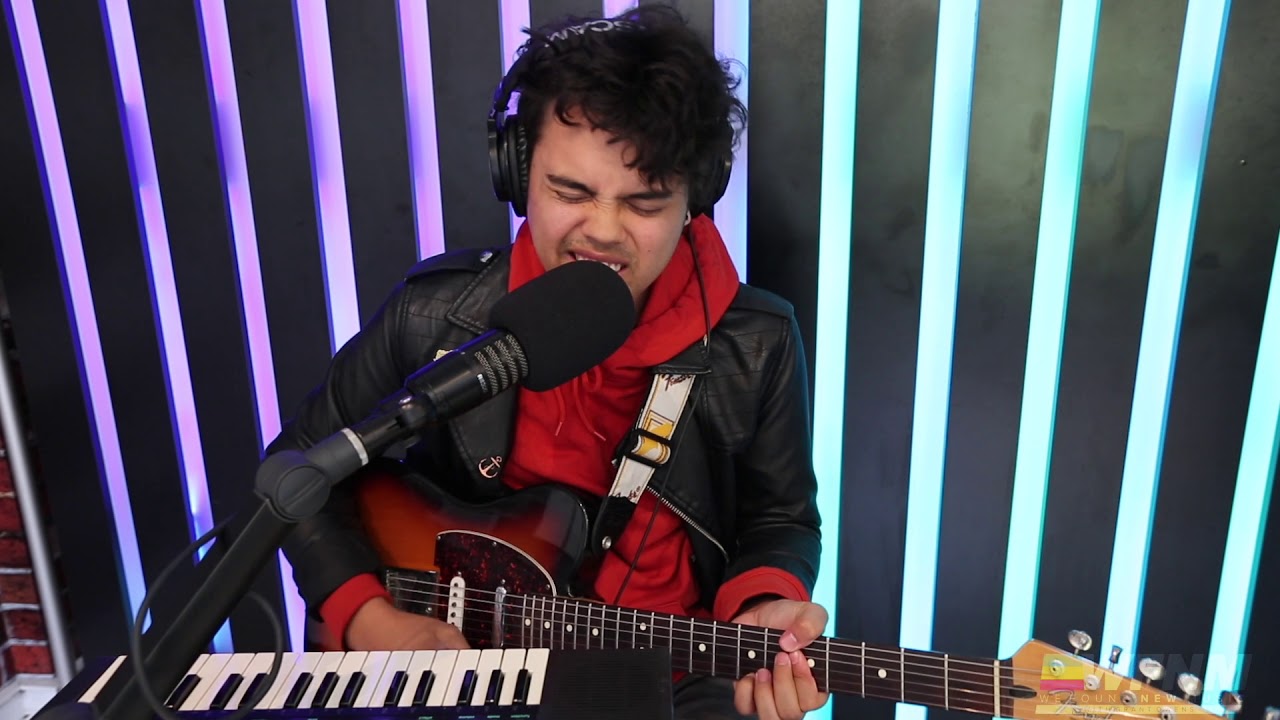 Tim Atlas - Hold Up (Live) - WE FOUND NEW MUSIC with Grant Owens - YouTube