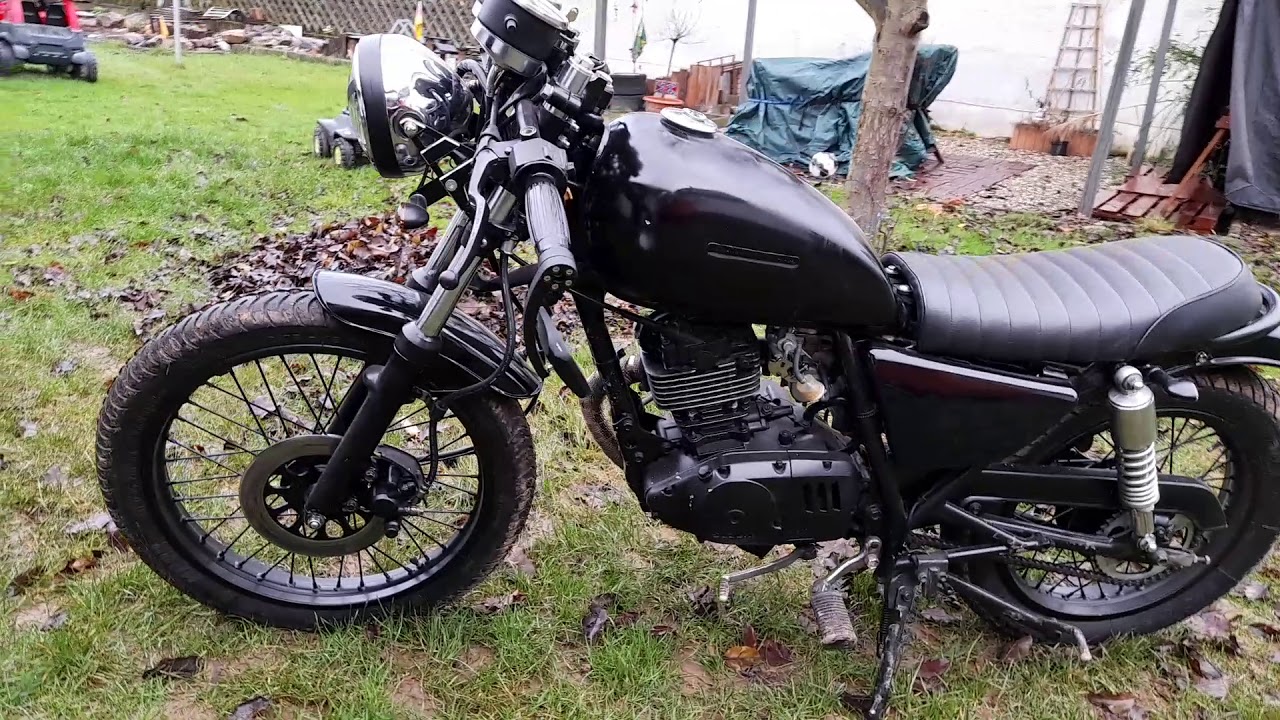 Cafe Racer Suzuki GN 125 - YouTube