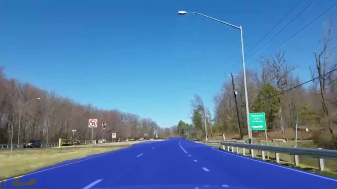 Road segmentation on YOLO-V8 - YouTube