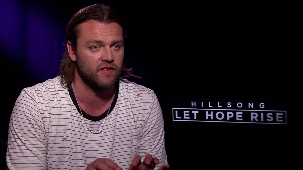 HILLSONG: Joel Houston Loves Eating Pappasito's In Houston - YouTube