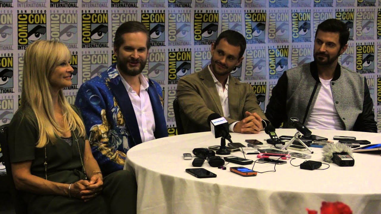 Hannibal Comic Con Press Conference - YouTube