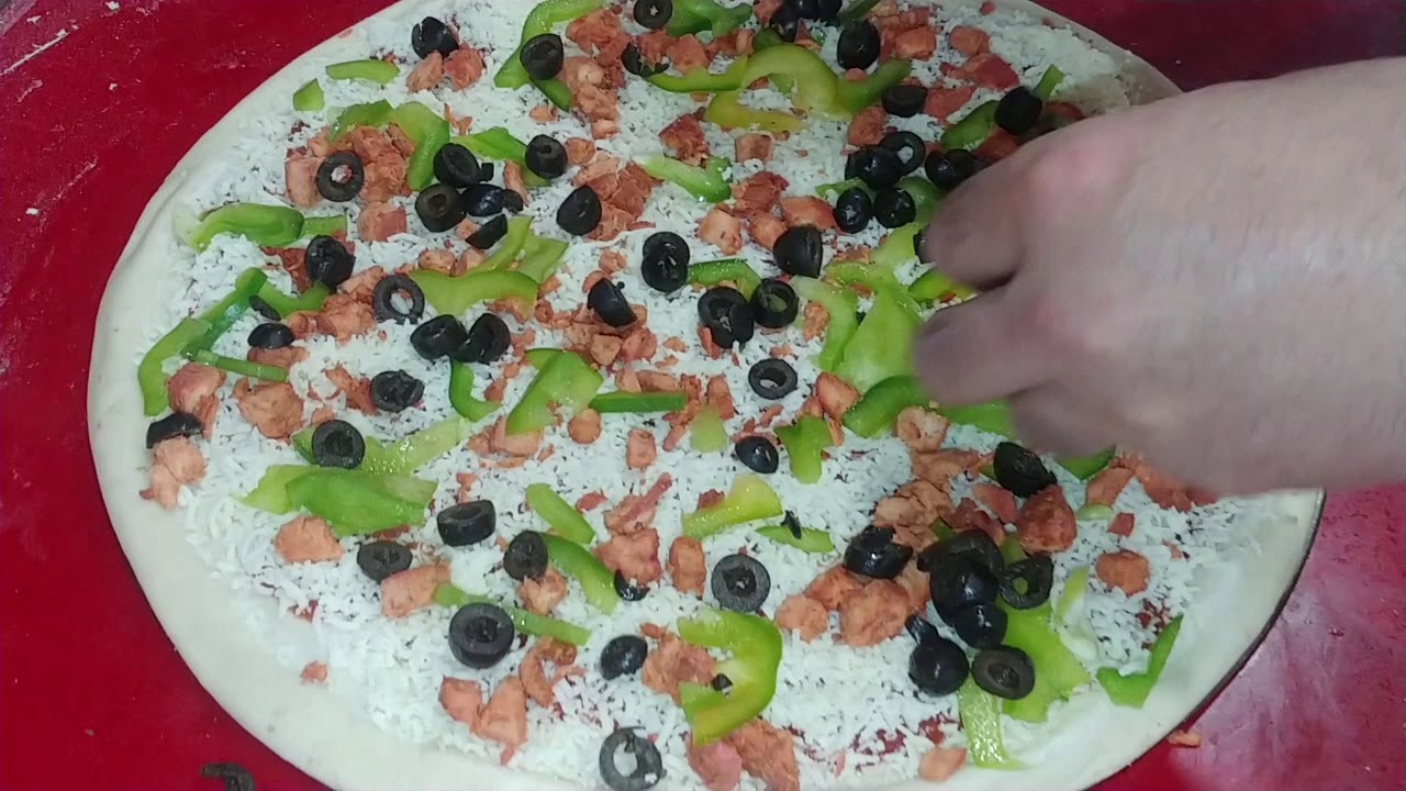 Mecca Halal Pizza 01 - YouTube
