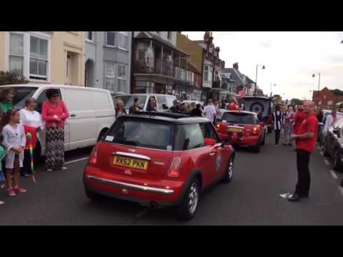 The Mini Red Arrows get world wide fame - YouTube
