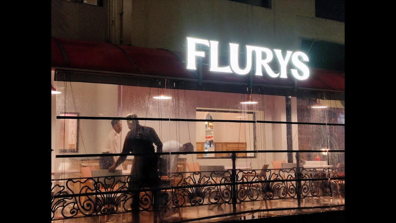 Flurys Colaba: A Taste of Kolkata's Iconic Legacy in Mumbai!! - YouTube