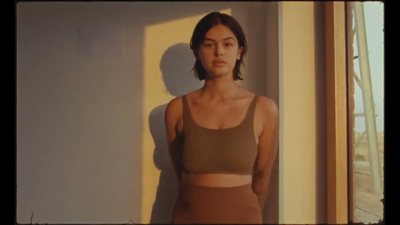 MUL 22FW Mame Kurogouchi G - YouTube