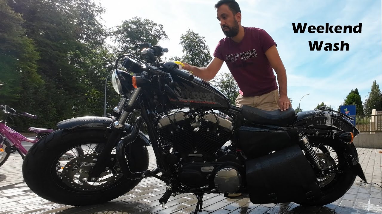 Harley 48 - Quick wash tips - YouTube