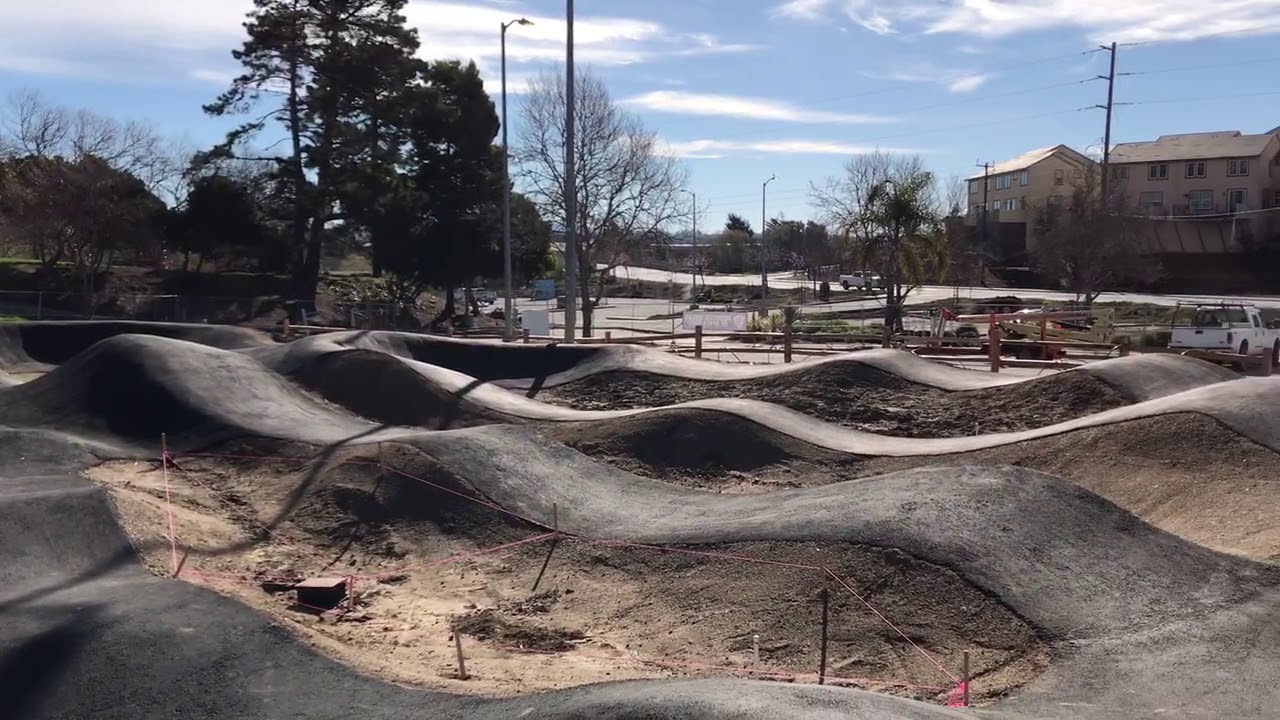 Ramsay Park Pump Track, Watsonville 18 February 2021 - YouTube