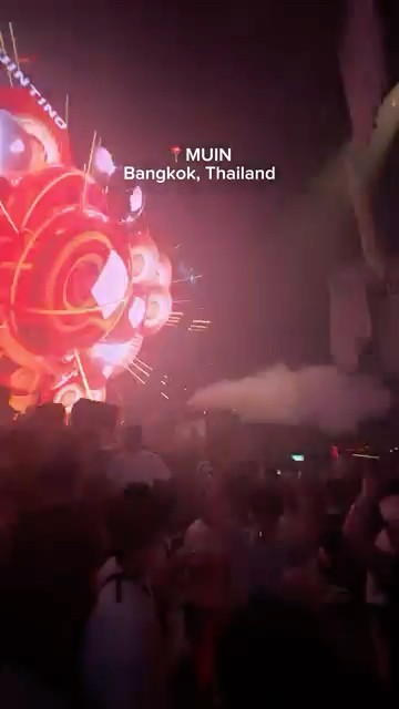 Is this the CRAZIEST club in Bangkok!? #muin #bangkok - YouTube