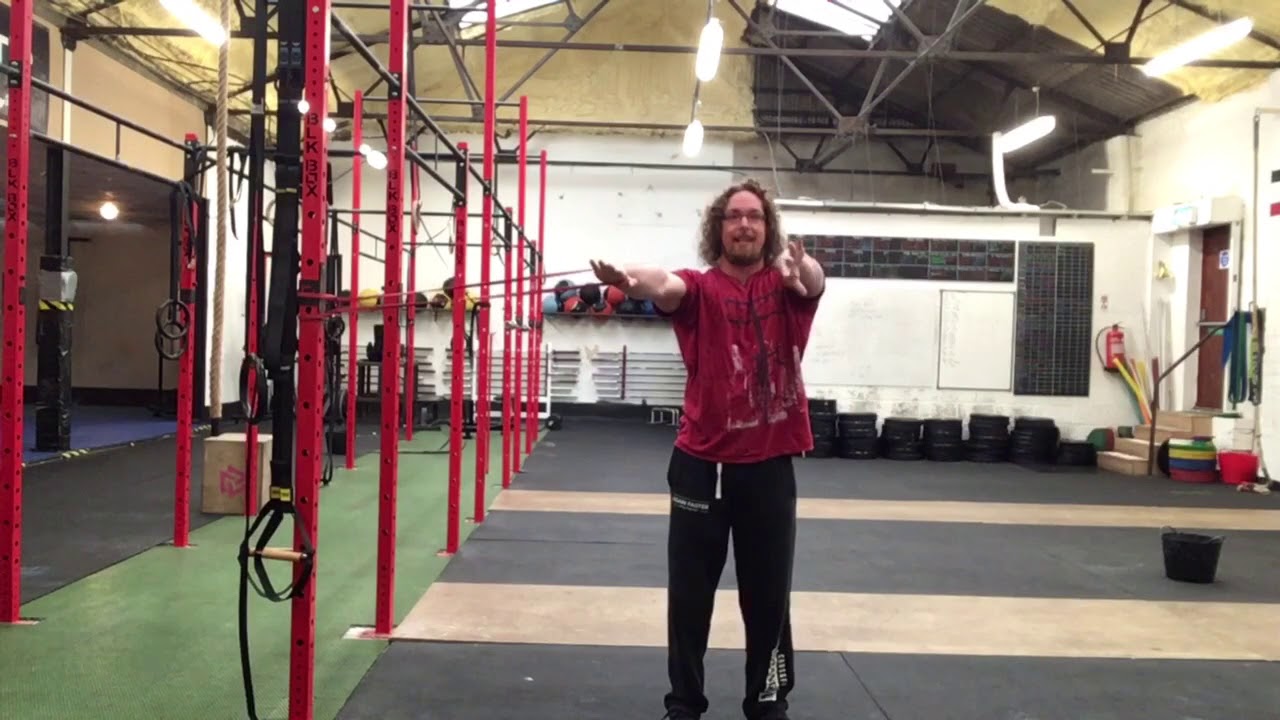 Pec training for crossfit and weightlifting - YouTube