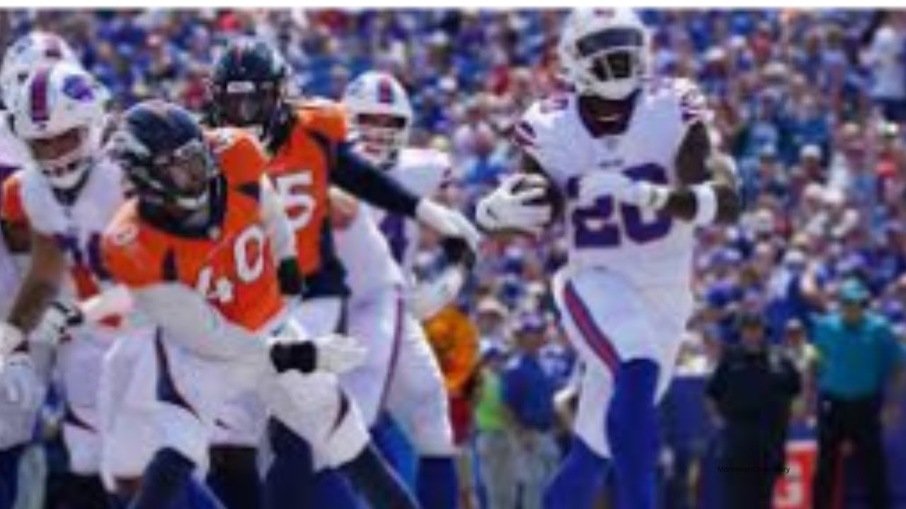 Zack Moss injury।।Zack Moss Injures Wrist Monday - YouTube