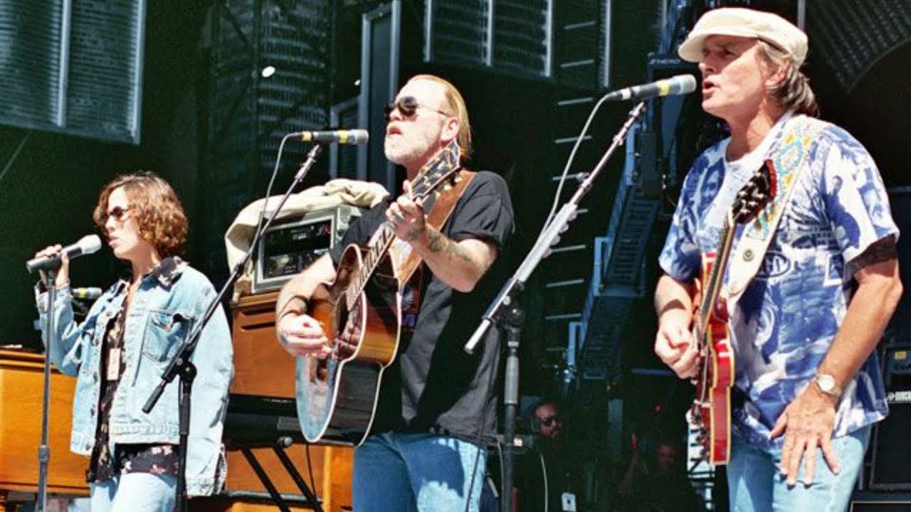 The Allman Brothers Band w Sheryl Crow - Midnight Rider - RRHOF Concert ...