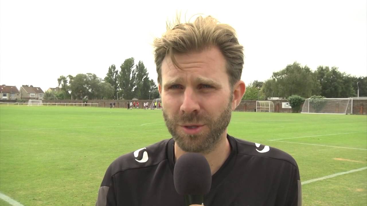 Mikey Harris on Pompey Academy's 3-1 win over Exeter City - YouTube