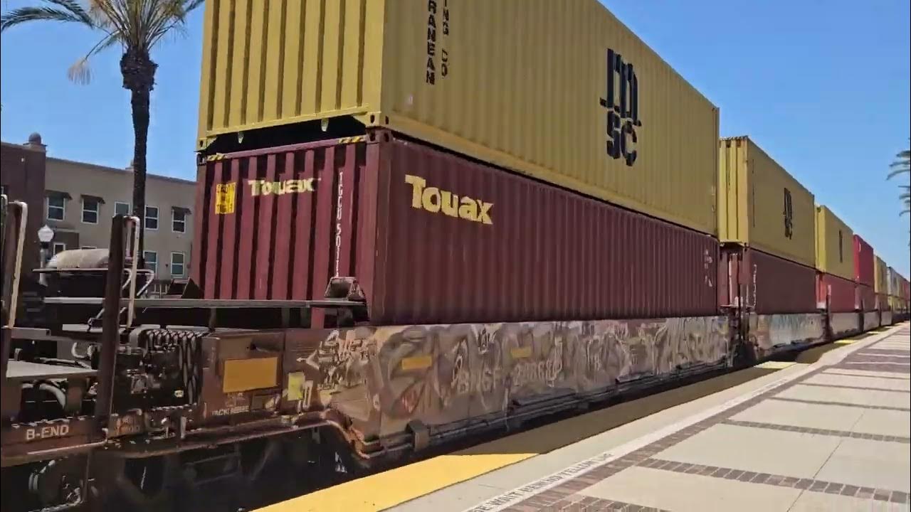 BNSF intermodal with a ferromex sd70ace! - YouTube