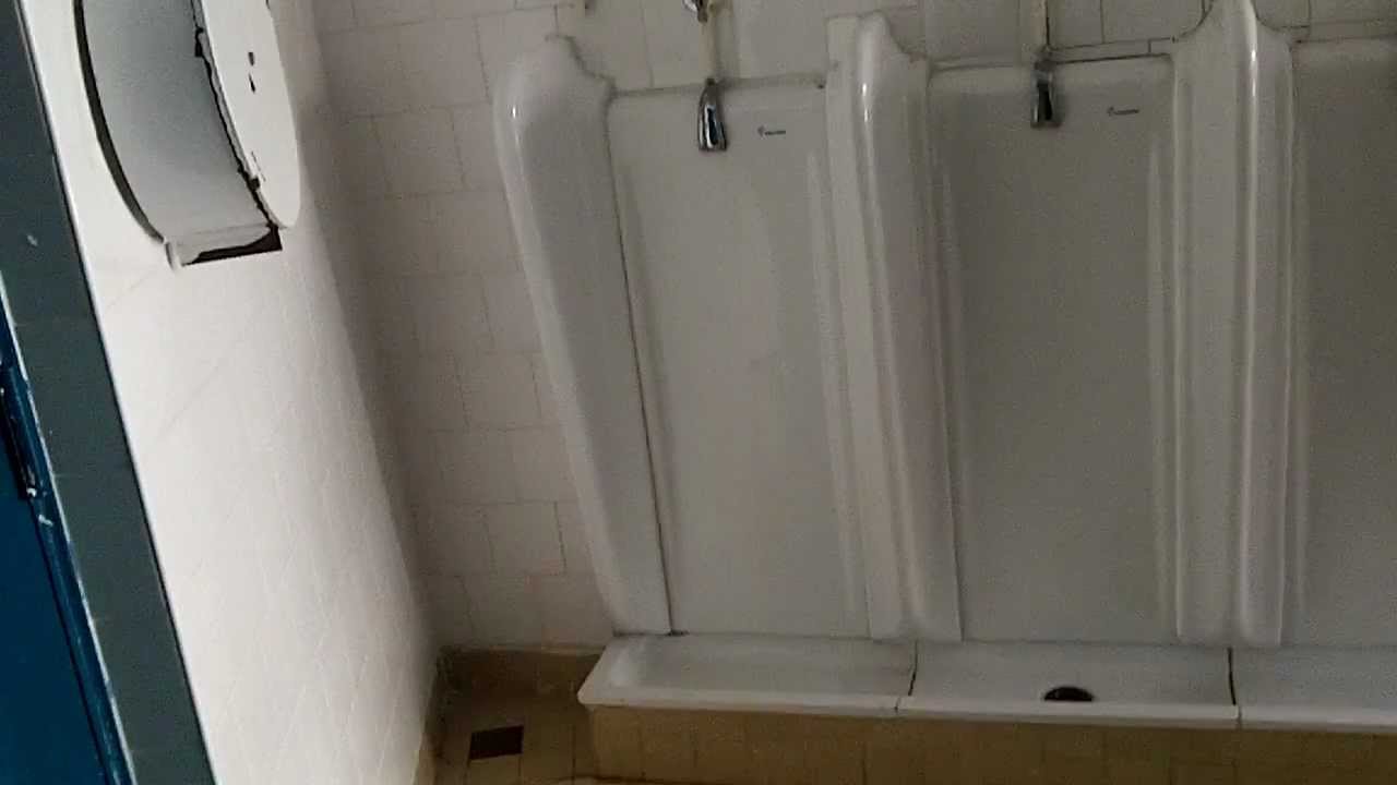 1960/70's older toilet, slab urinal and sink/taps (Full shoot). - YouTube