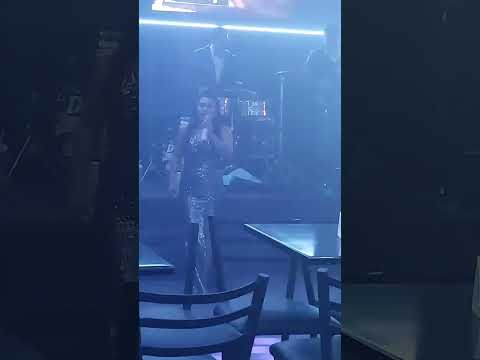 LA DIVINA SONORA. BLU ANTRO BAR. CIUDAD JUÁREZ. 2025 - YouTube