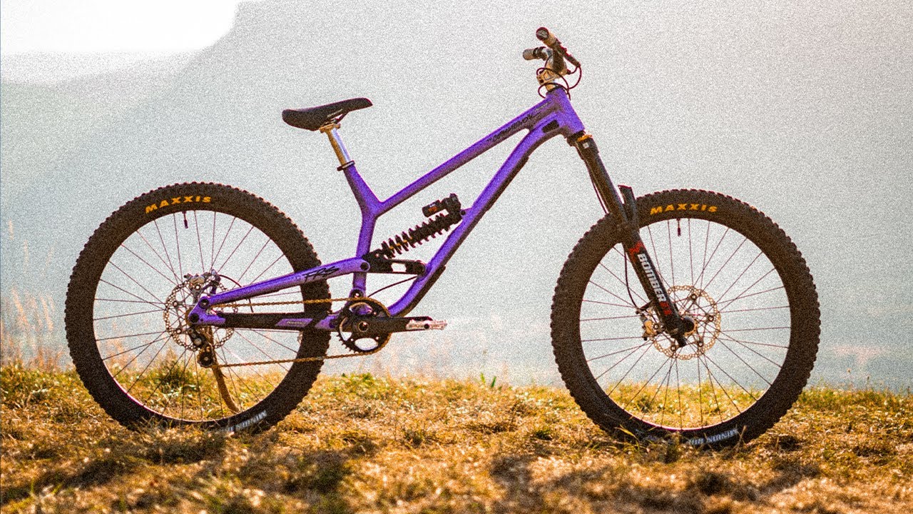 DREAM BUILD COMMENCAL FRS CUSTOM 😱 (Il est vraiment incroyable) - YouTube