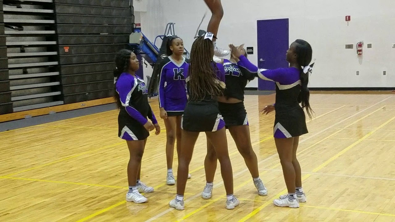 2018 Krop Cheerleaders one man stunt - YouTube