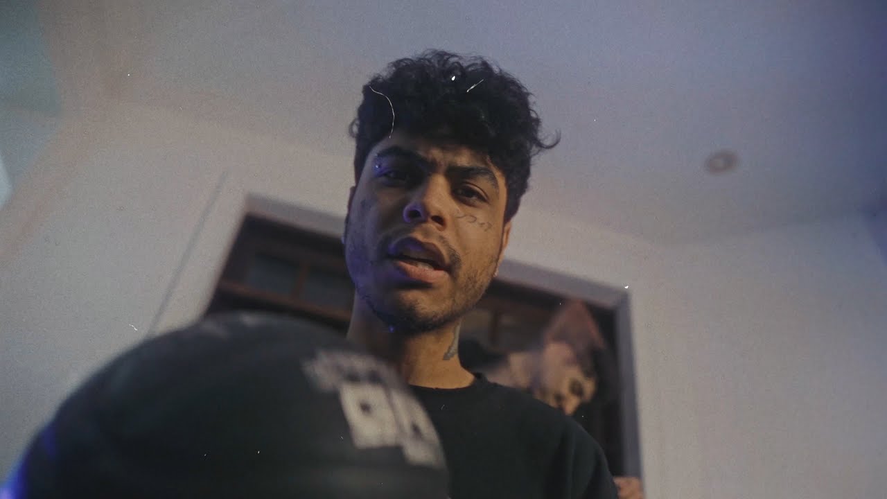 YIOH "Eh Loko Mas Isso Eh Real" feat. Baby T (prod. TG Beats) - YouTube