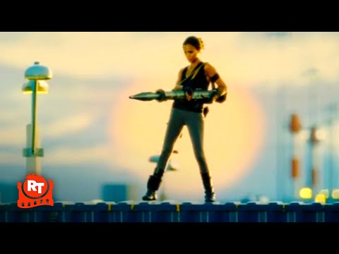 The Losers (2010) - Man, That's a Badass Chick | Movieclips