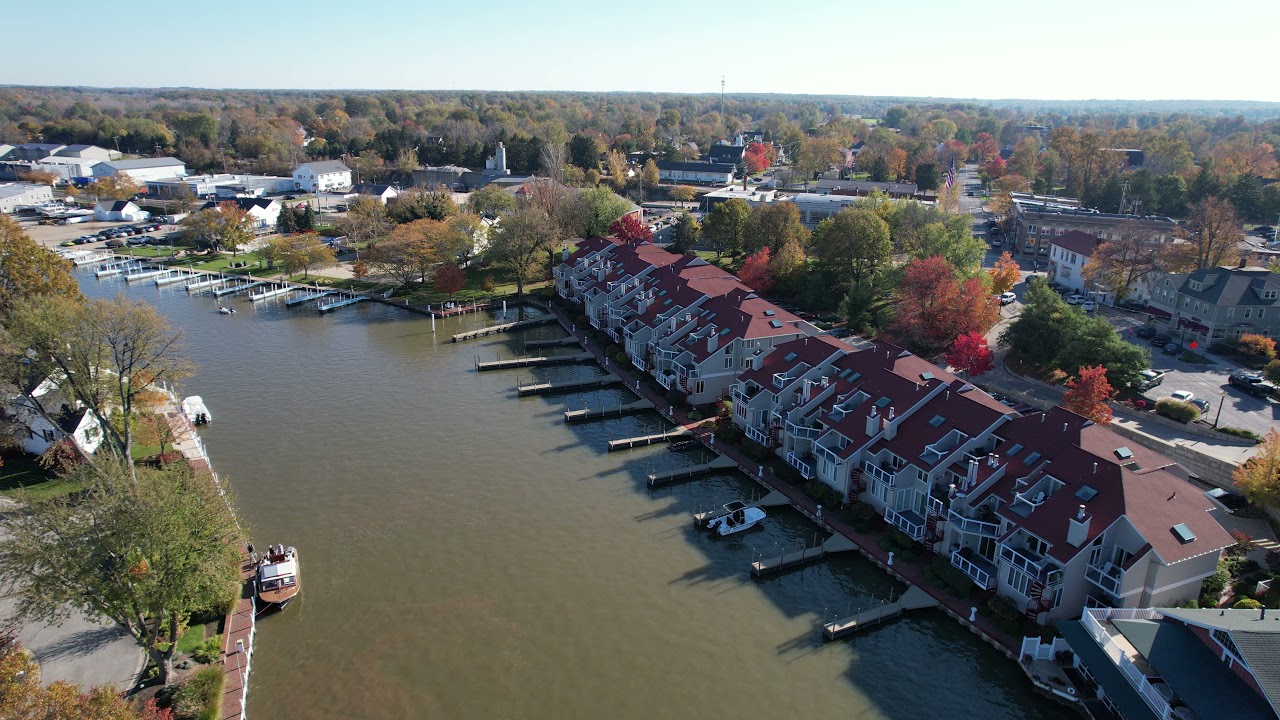 Vermilion Ohio River Flight - YouTube