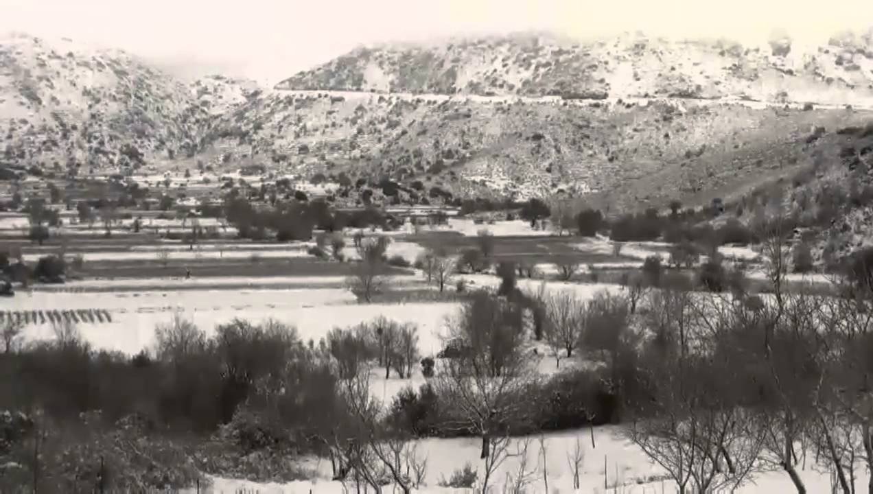 25 1 2011 ΧΙΟΝΙΑ ΣΤΗ ΛΕΥΚΑΔΑ ΒΙΝΤΕΟ ΚΑΤΩΠΟΔΗΣ ΘΑΝΑΣΗΣ - YouTube