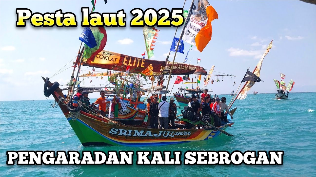 Pesta laut desa pengaradan kali sebrogan || Bagian 2 persembahan perahu ...
