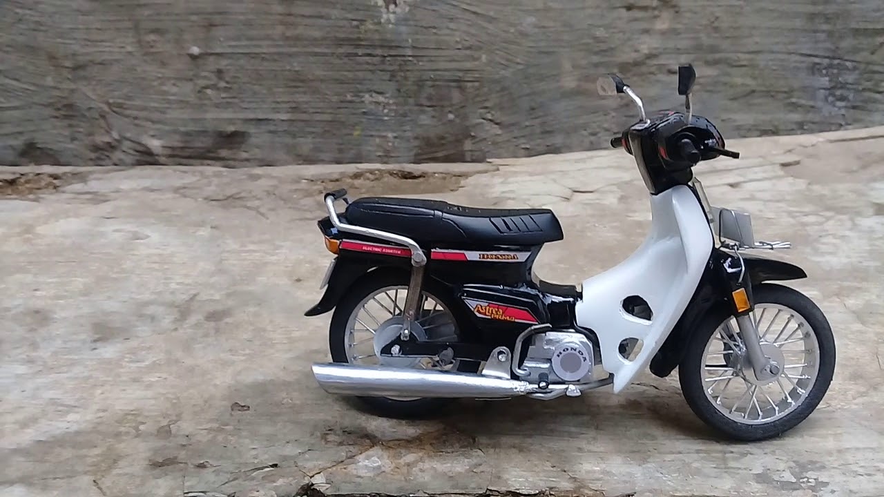 Review miniatur honda prima - YouTube