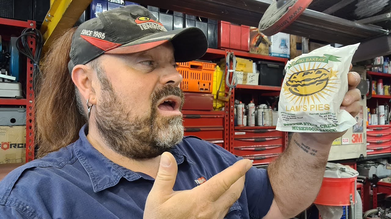 Andy Mechanic is live! Paetiki Bakery Pie....this should be good! Ben's ...